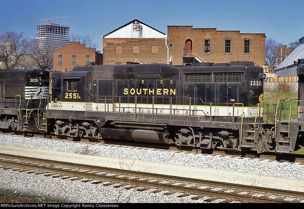 Southern 2551